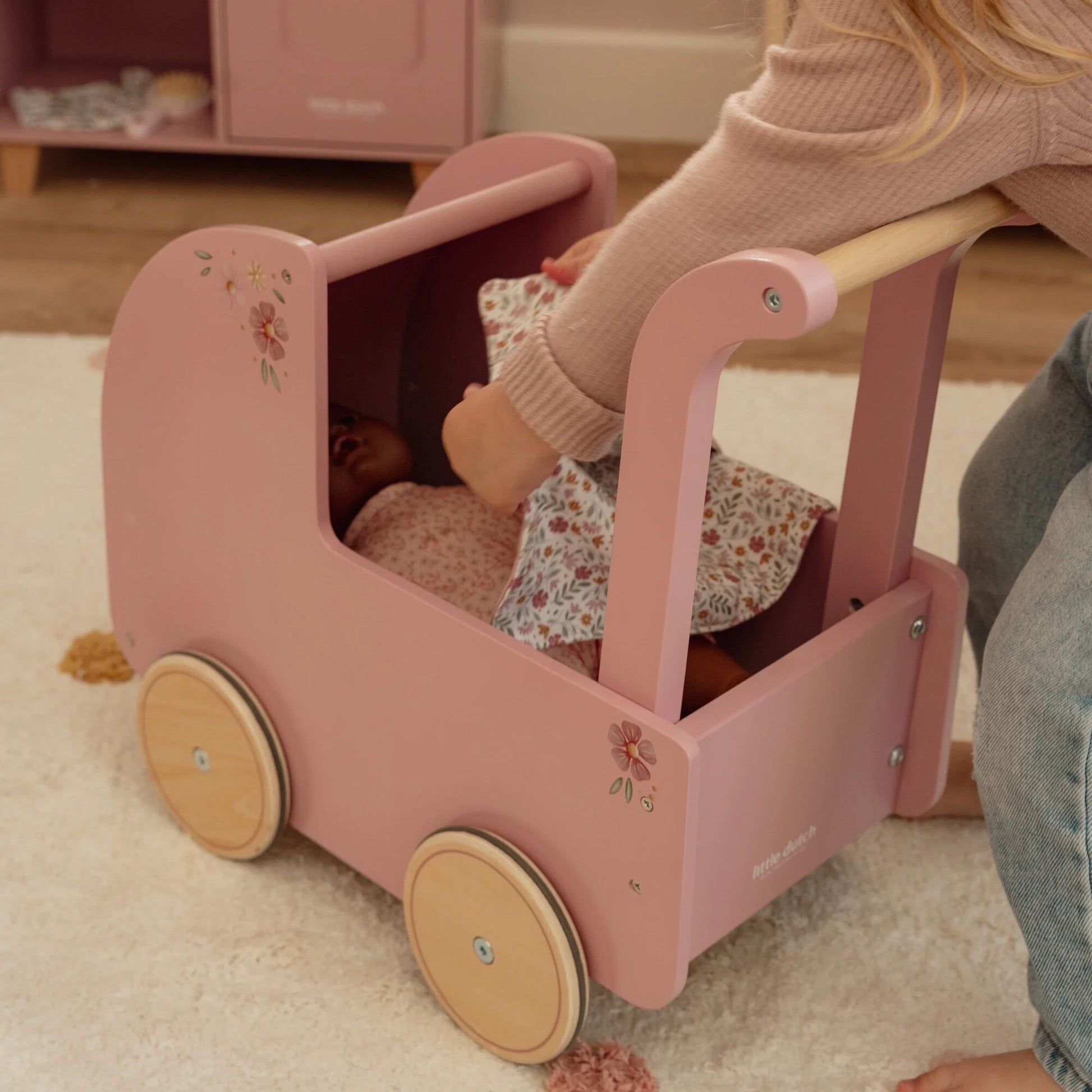LITTLE DUTCH | Doll Pram with Textiles | Pink – MOLLY & BEAR